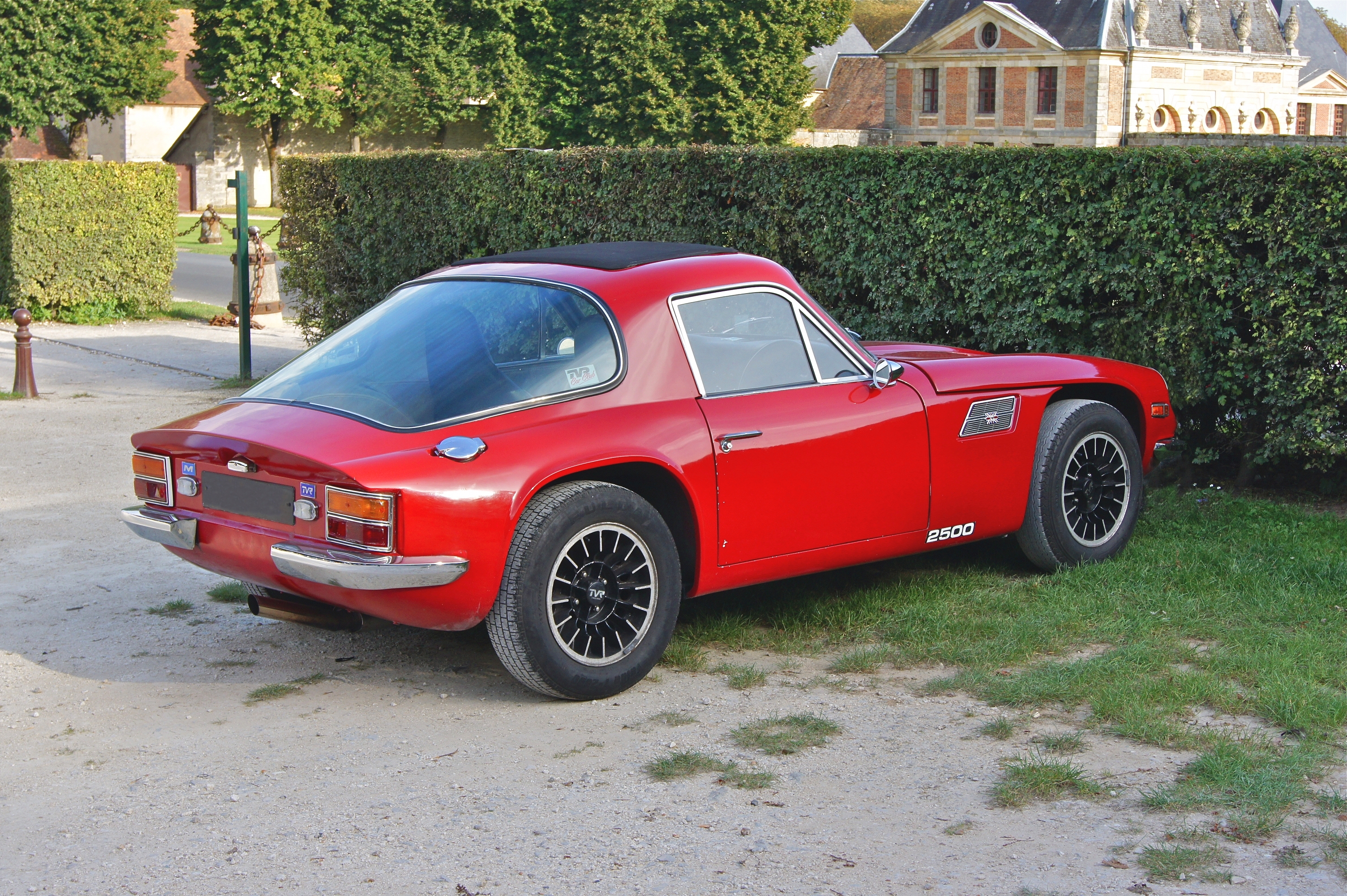 TVR 2500 2.5 (106 Hp)